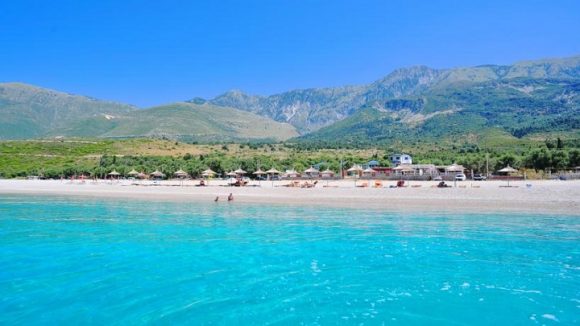 Best Beaches for Kids and Families in Albania • IIA