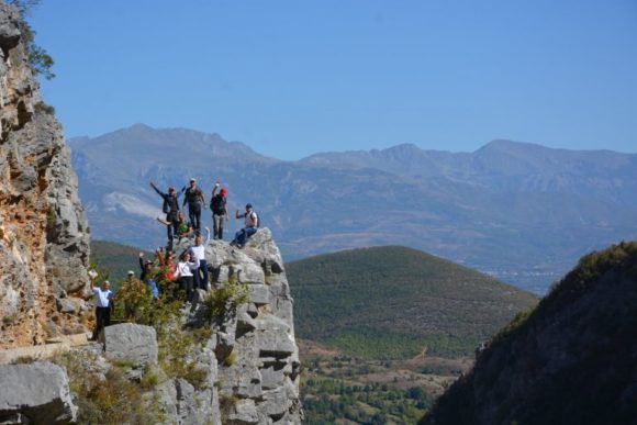 USAID Trains and Certifies 30 Tourist Guides in Dibra • IIA